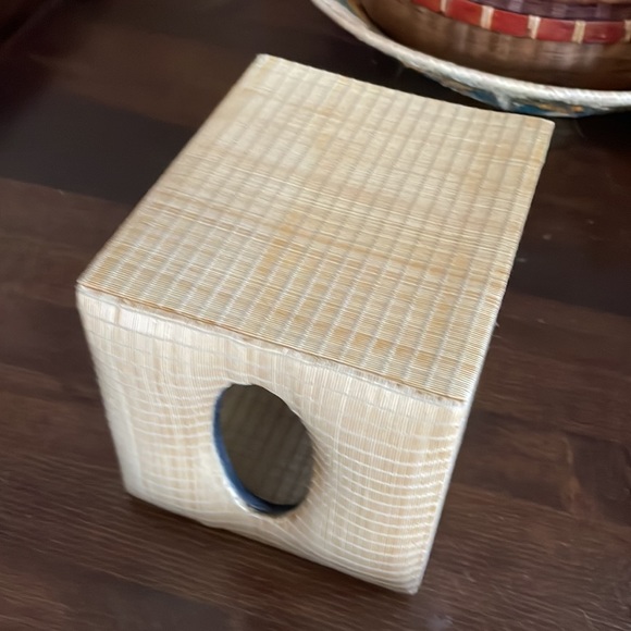 Raffia Tissue Box | Design | Woven Raffia Tissue Box | Poshmark